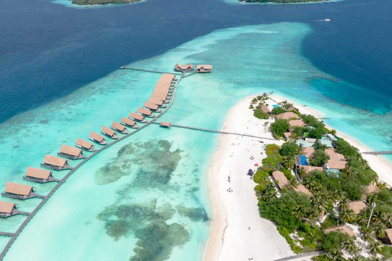 Ultimate Maldives Honeymoon Guide for 2025
